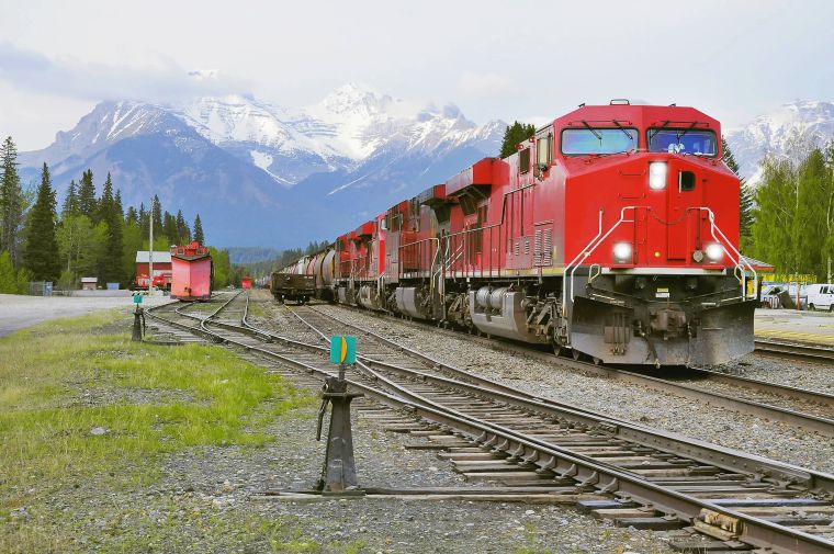 Exploring Type 5 Locomotives | Avanti West Coast